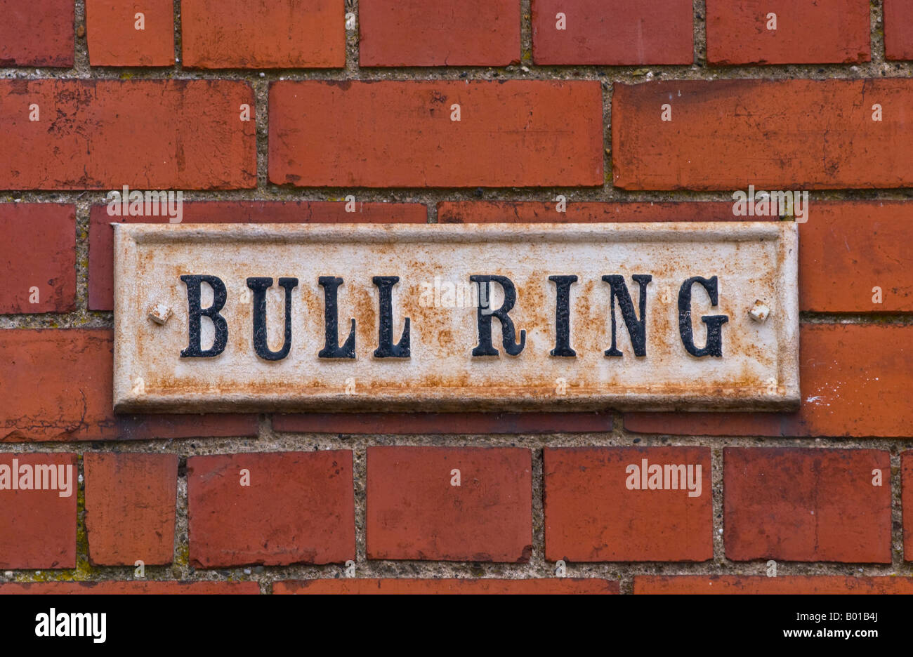 Bull ring sign hi-res stock photography and images - Alamy