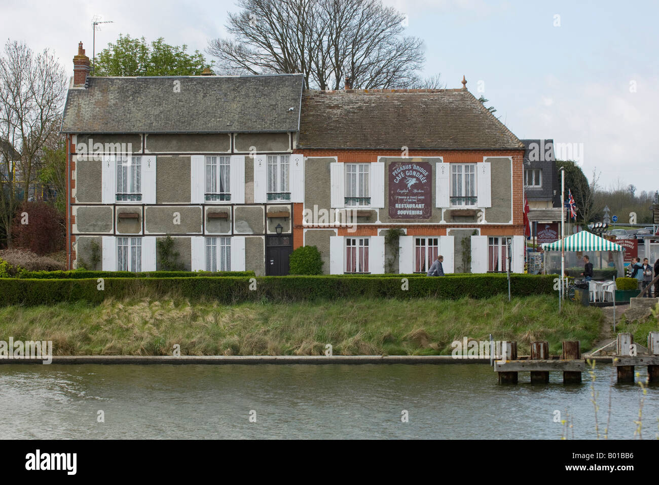 Cafe Gondree Pegasus Bridge 5 6 June 1944 Stock Photo - Alamy