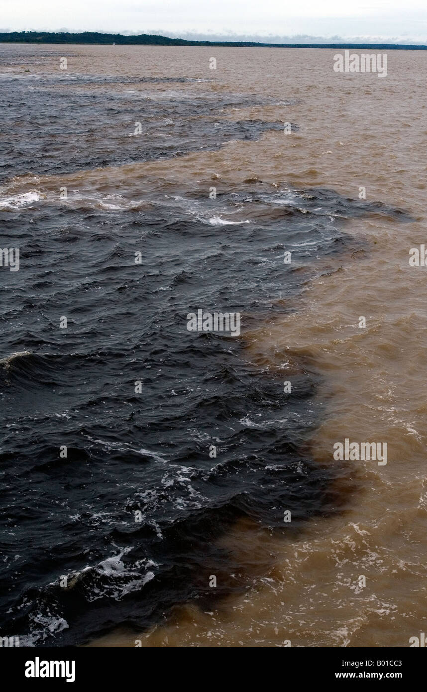 Merger of the Rio Negro and Amazon River east of Manaus Stock Photo - Alamy