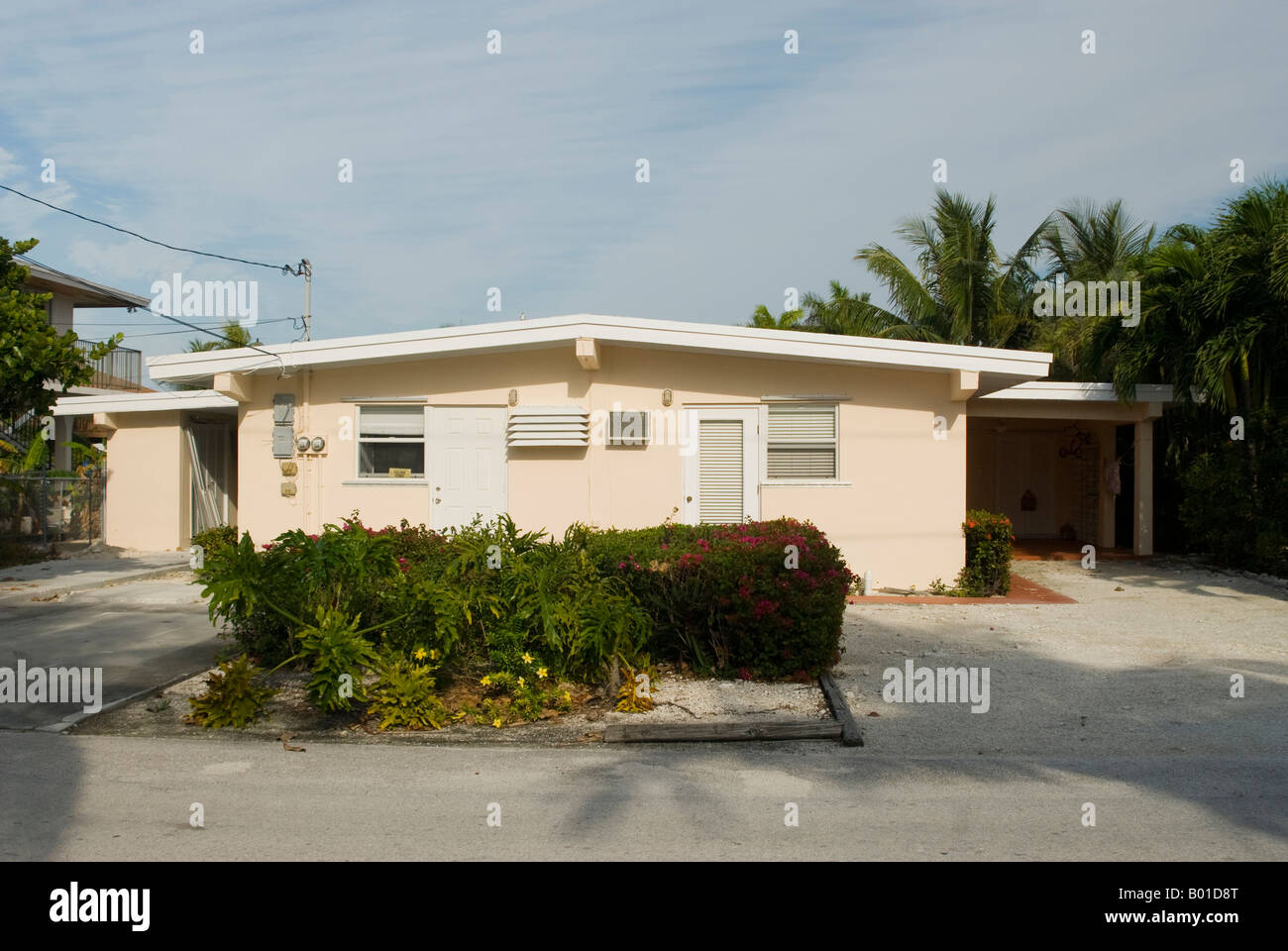 Conch style architecture hi-res stock photography and images - Alamy