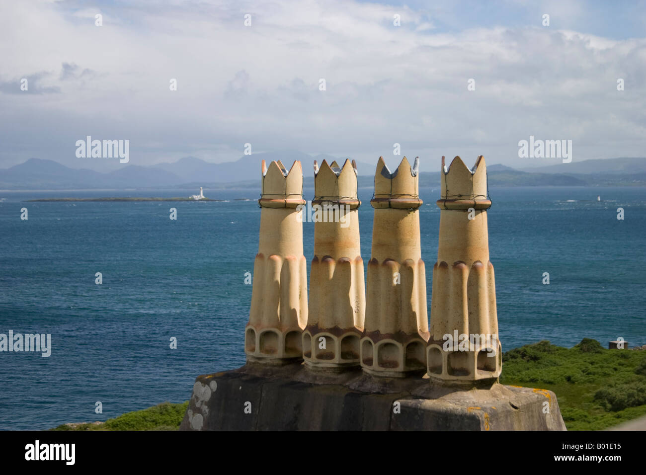 Chimneypots hi-res stock photography and images - Alamy