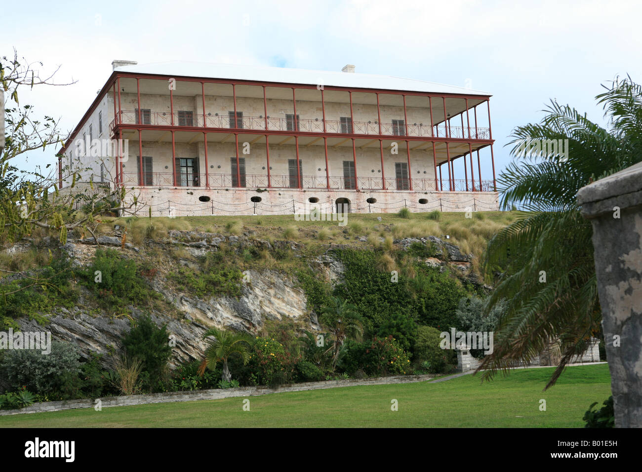 Bermuda government house hi-res stock photography and images - Alamy