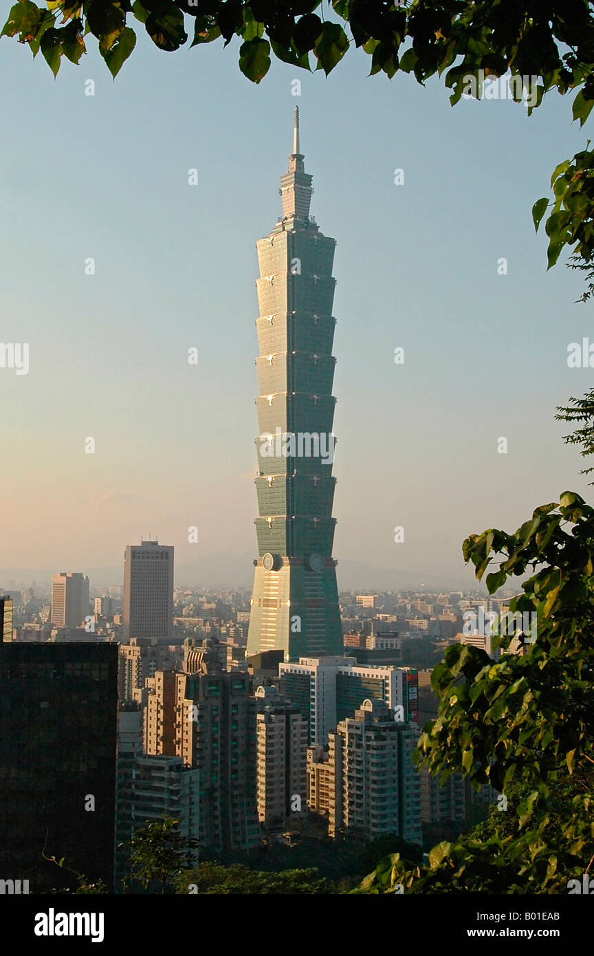 Taipei 101 in Taiwan is the tallest building in the world at 508m Stock ...