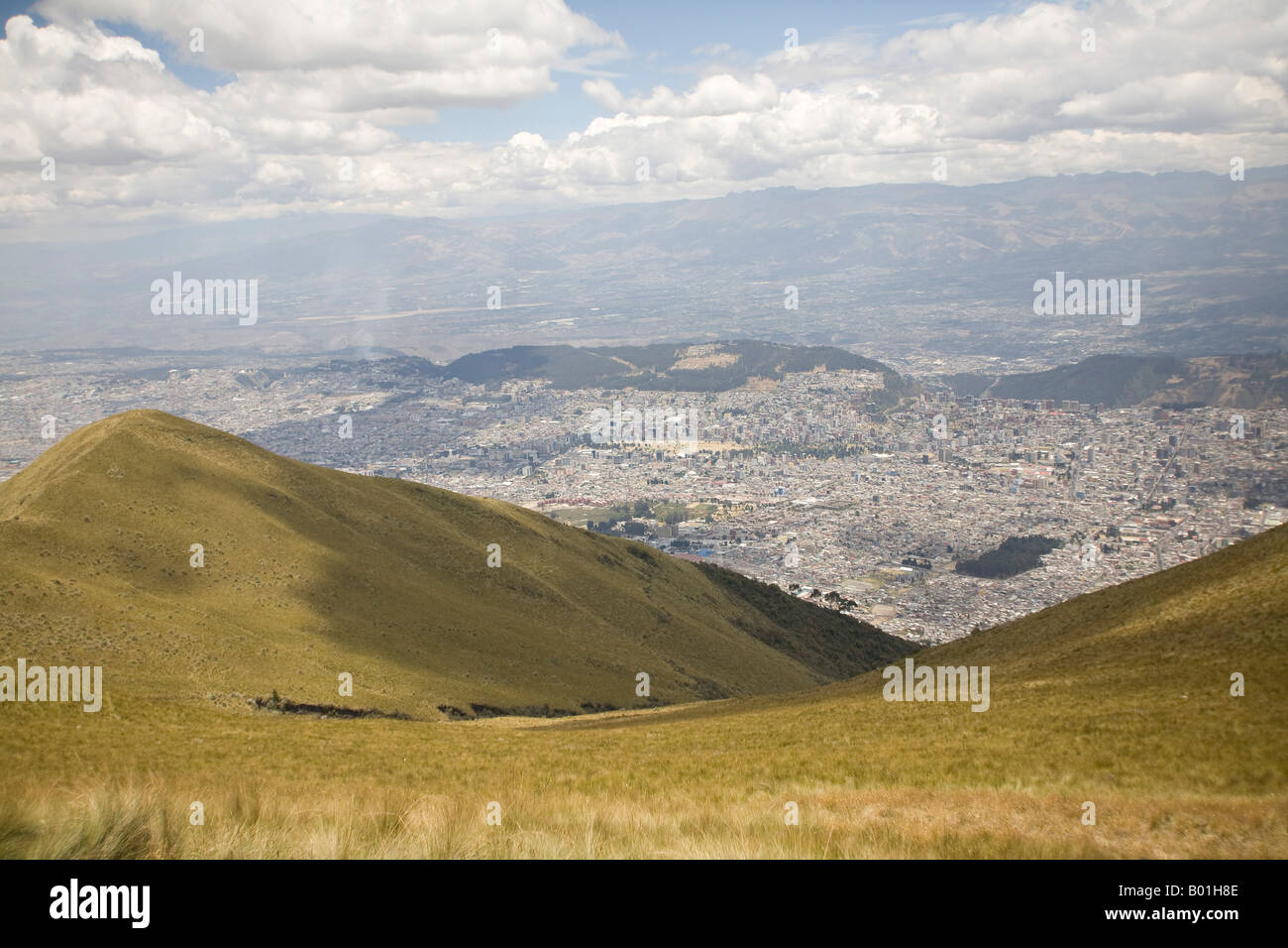 View of Quito from Guaga Pinchincha volcano 4000m altitude above Quito ...