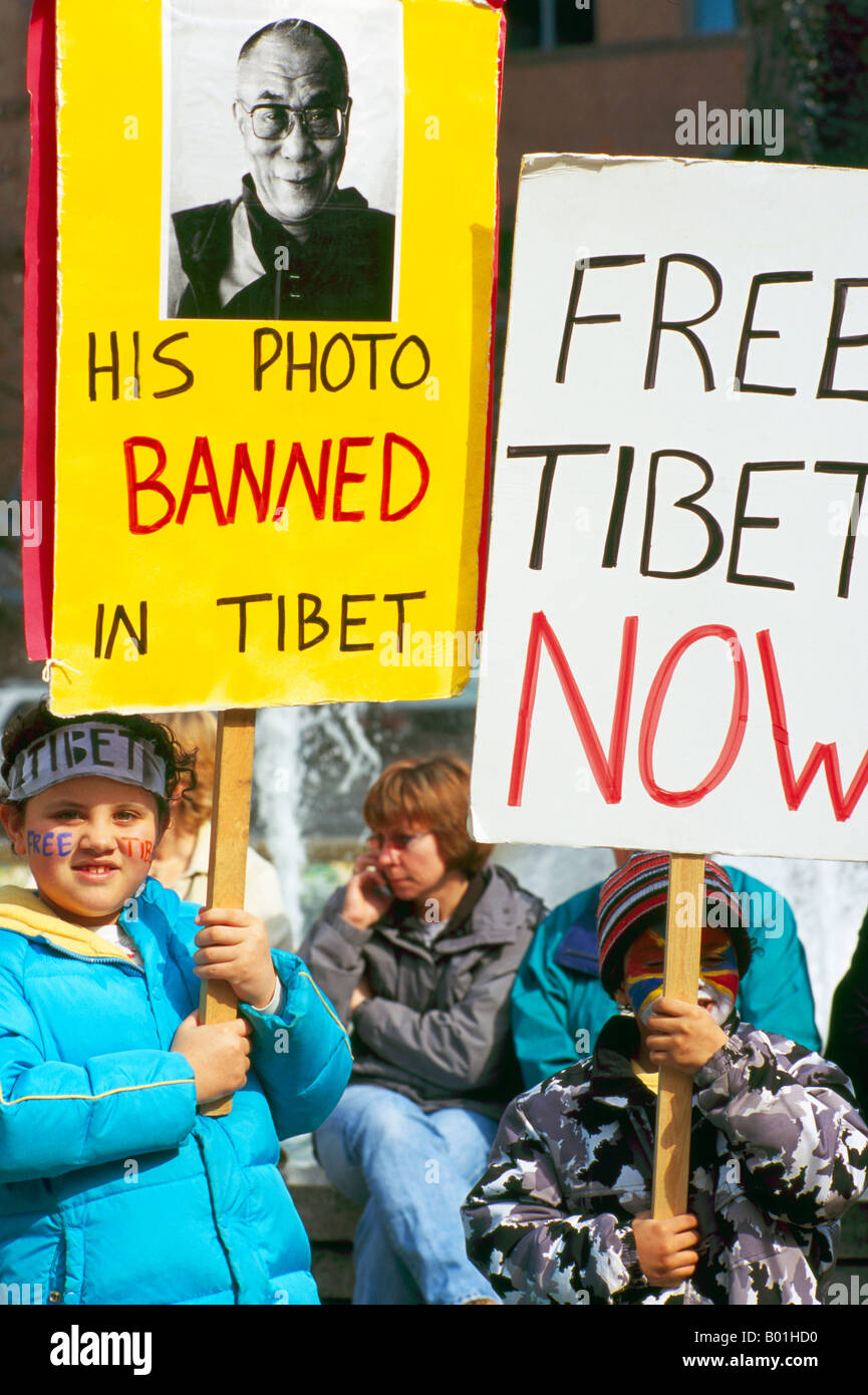 Peaceful "Free Tibet" Protest Demonstration held in Vancouver British ...
