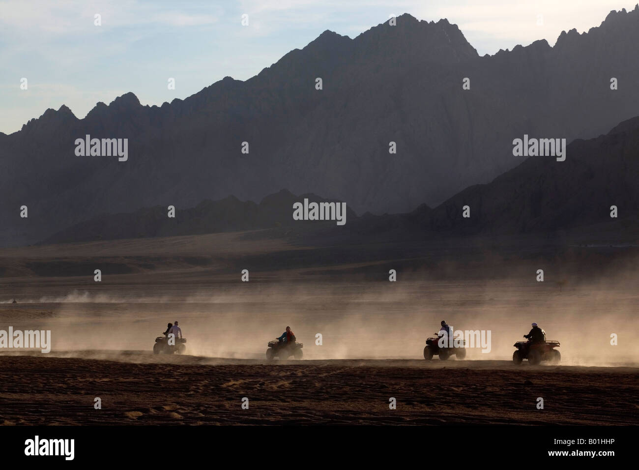 Quad Safari ride through the Sinai desert and Red Sea Mountains Egypt ...
