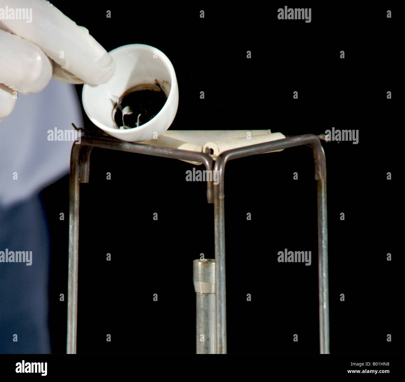 An experiment by a science teacher in a school classroom Stock Photo ...