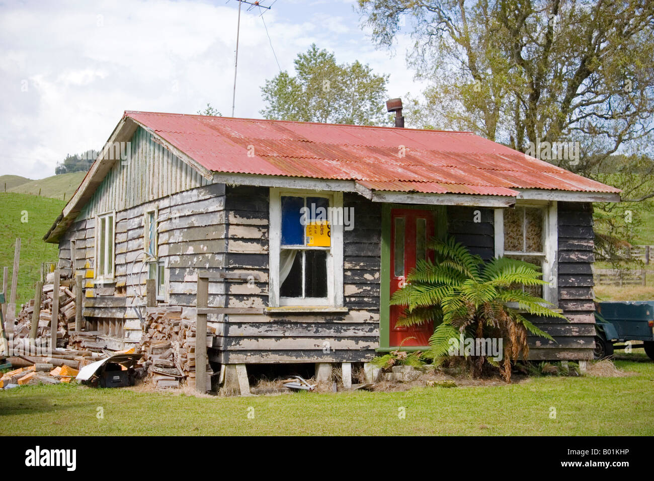 Poor farmhouse hi-res stock photography and images - Alamy