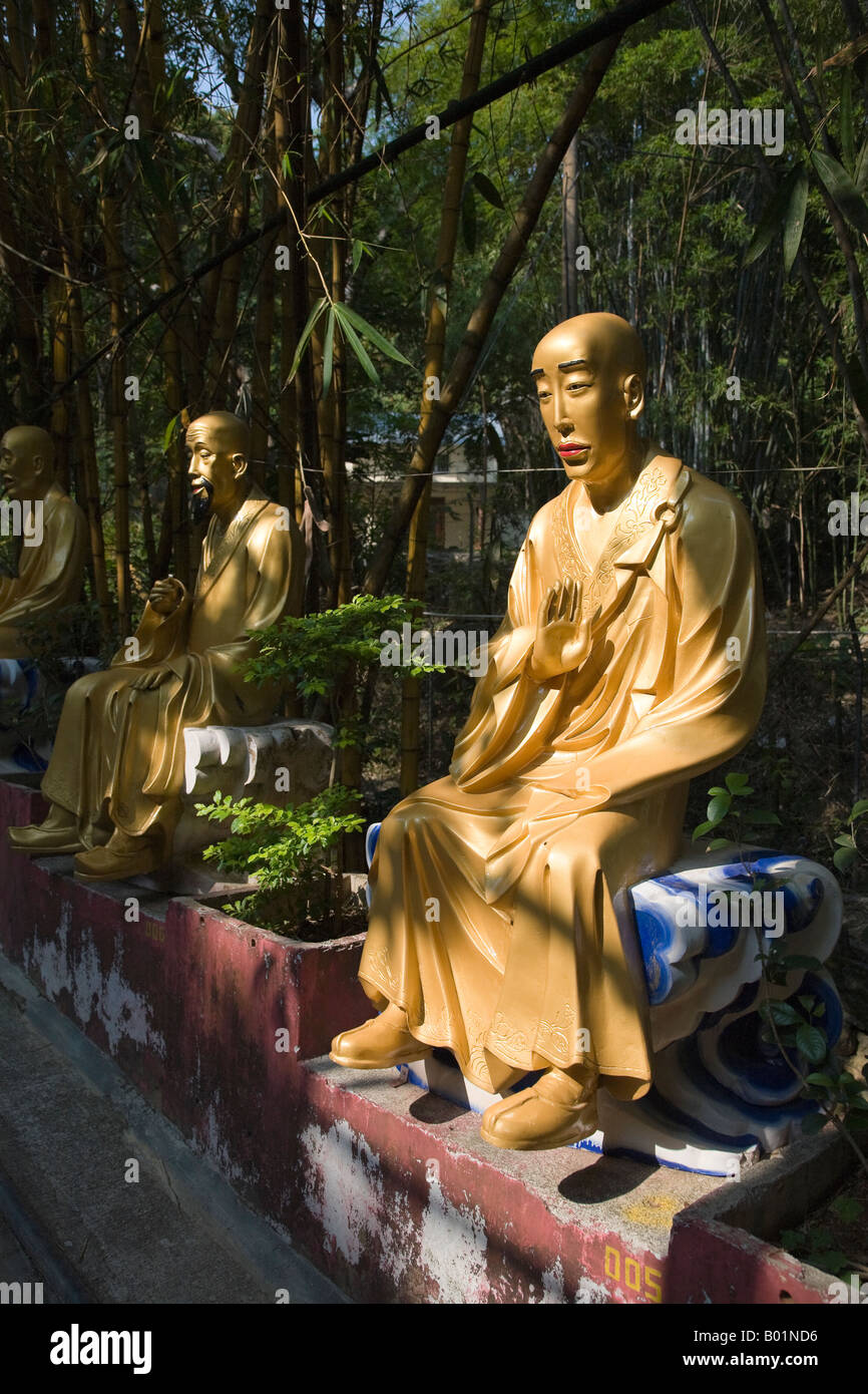 Bamboo forest buddha monastery hi-res stock photography and images - Alamy