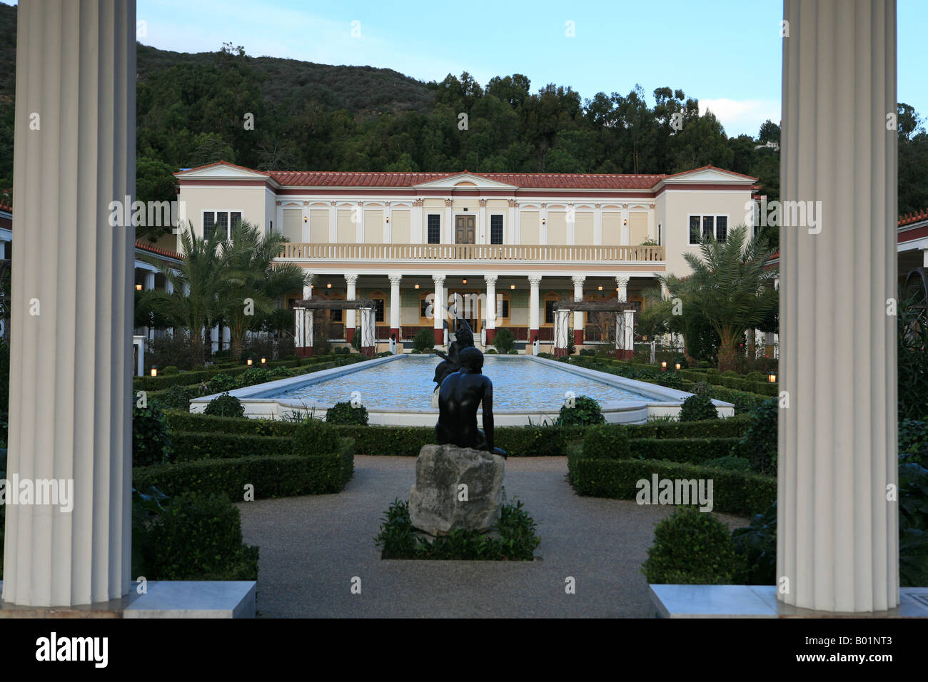 Getty museum outside Stock Photo - Alamy