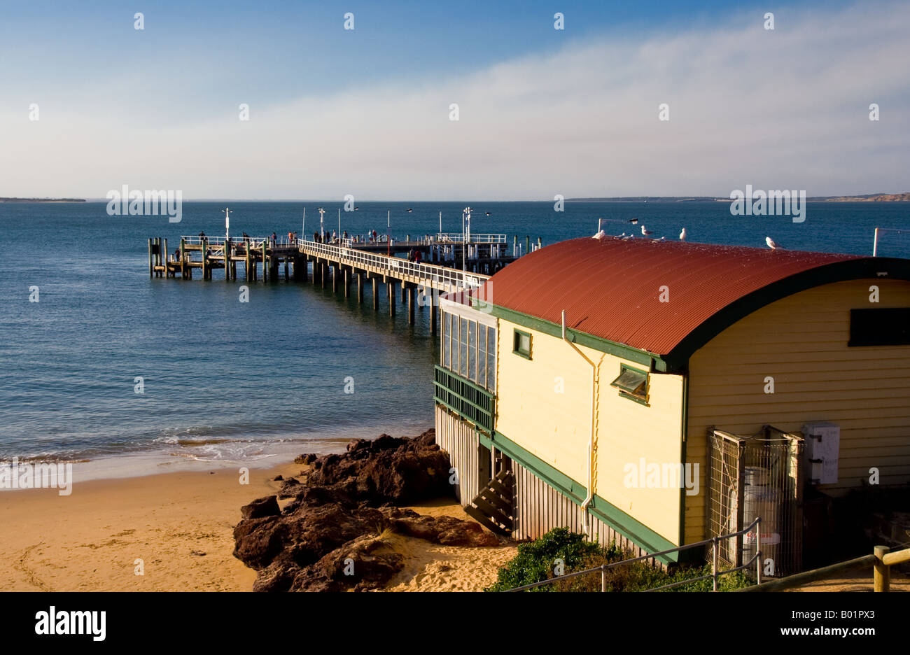 Cowes jetty hi-res stock photography and images - Alamy