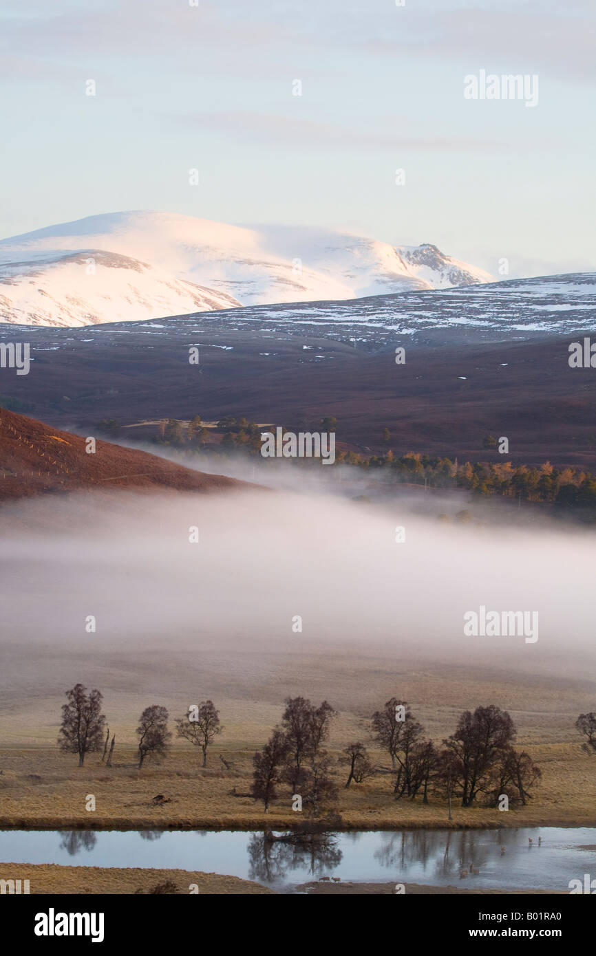 Inversion layer hi-res stock photography and images - Alamy