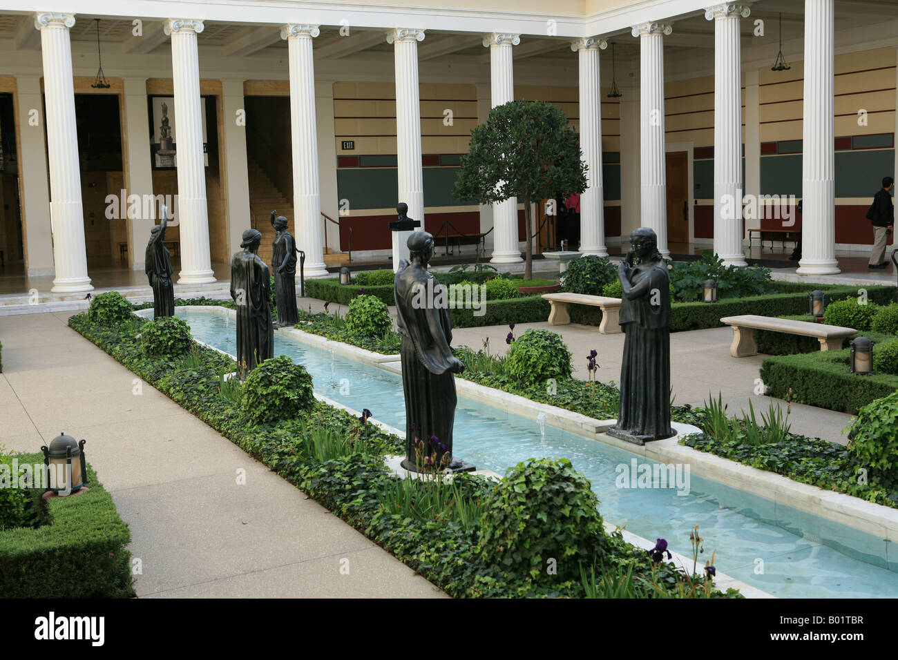 Getty museum outside Stock Photo - Alamy