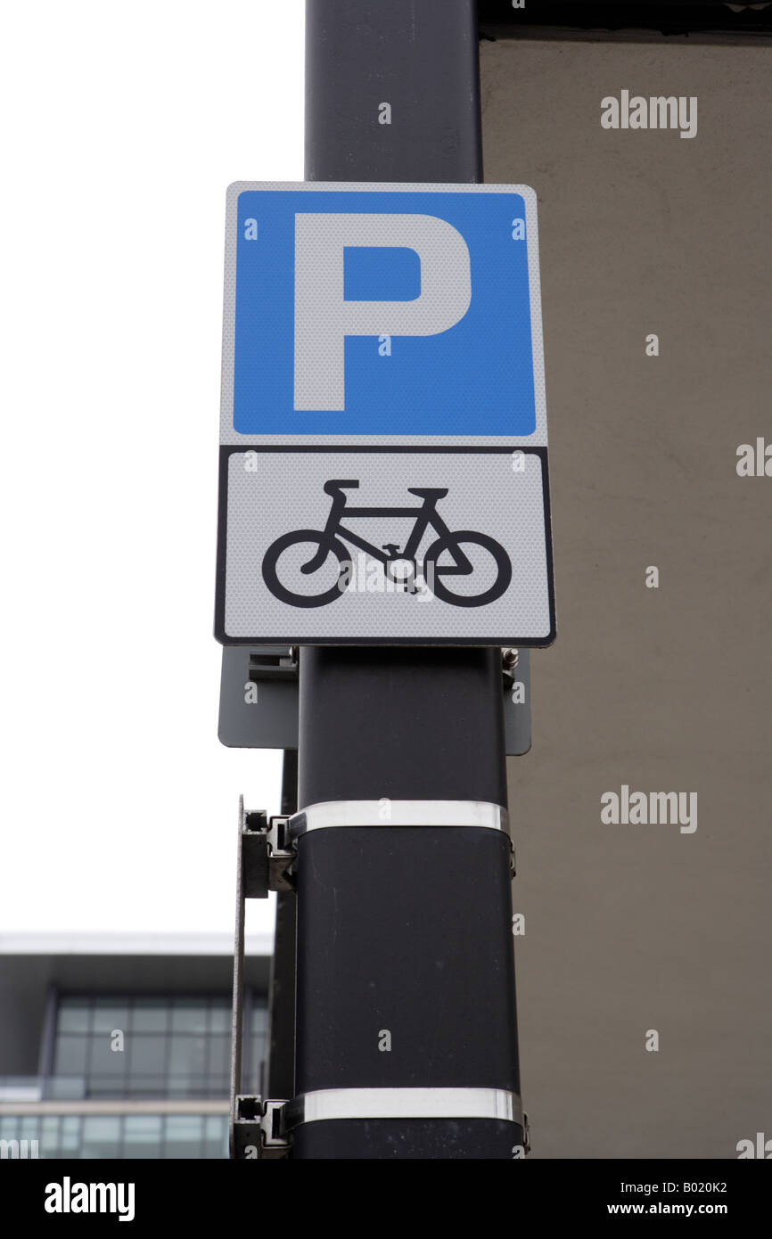 Cycle Parking sign Stock Photo - Alamy