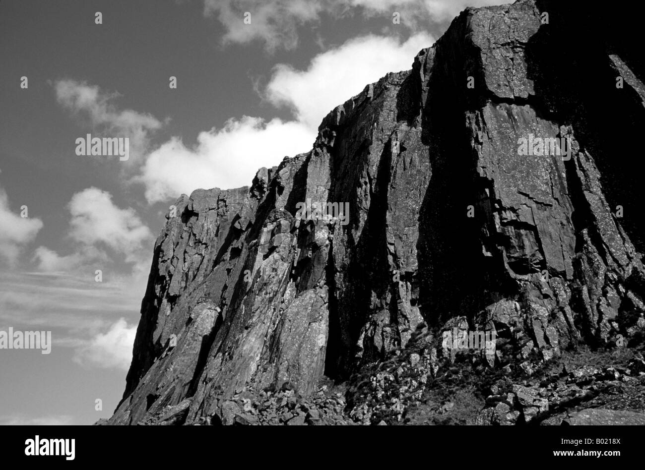 Towering cliffs and columns hi-res stock photography and images - Alamy