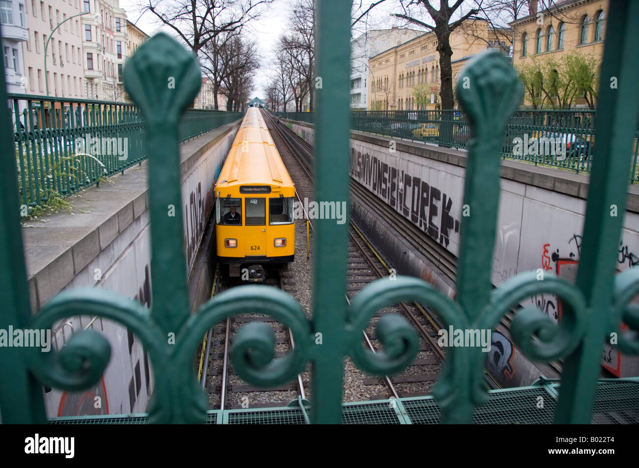 Train on the U2 subway line entering a tunnel in Prenzlauer Berg Berlin ...