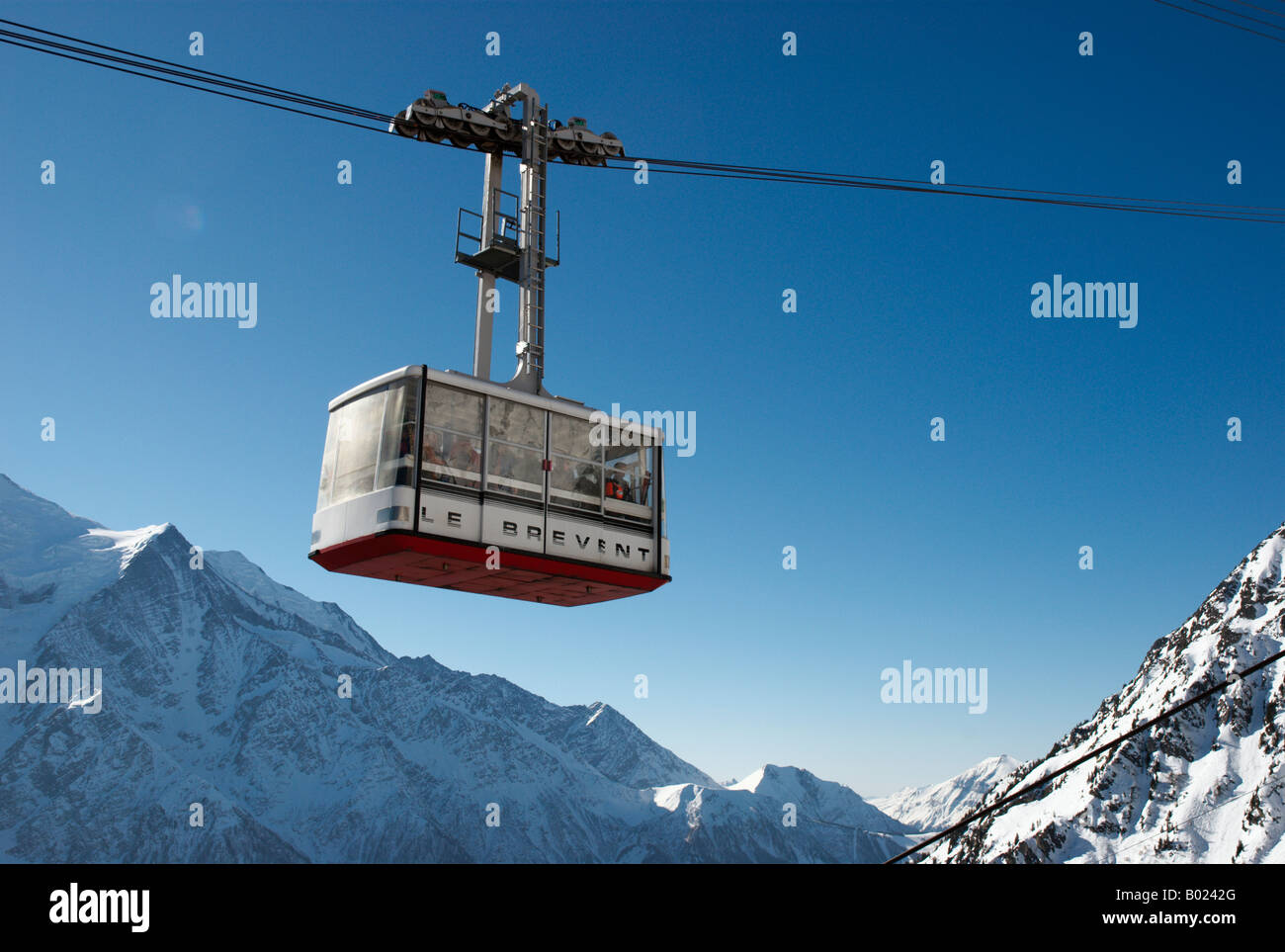Mont blanc massif with brevent cable car hi-res stock photography and ...