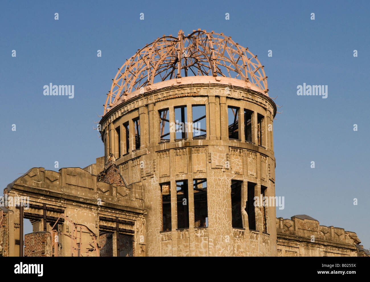 Atomic bomb epicentre memorial hi-res stock photography and images - Alamy