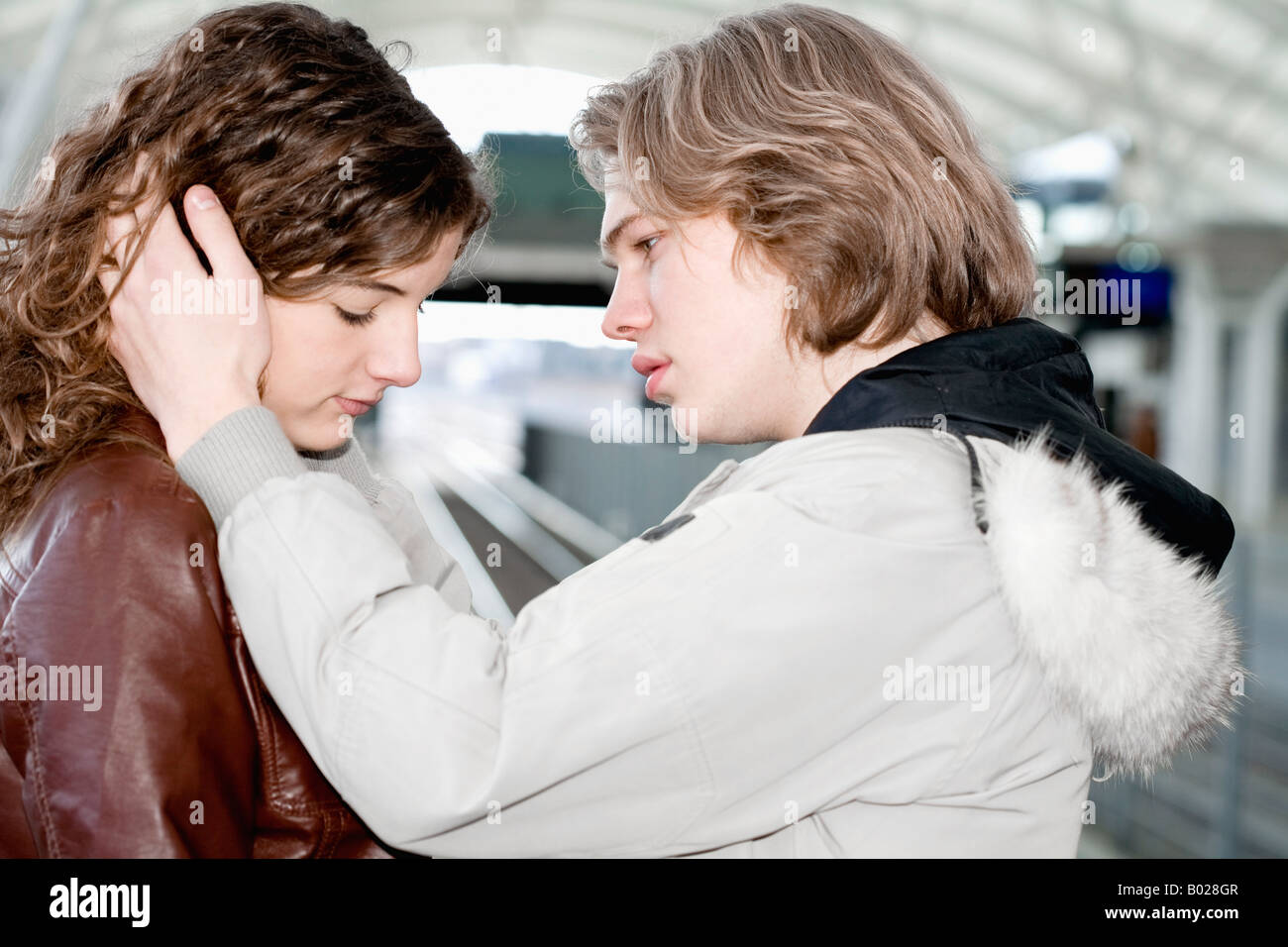 Sad goodbye hi-res stock photography and images - Alamy