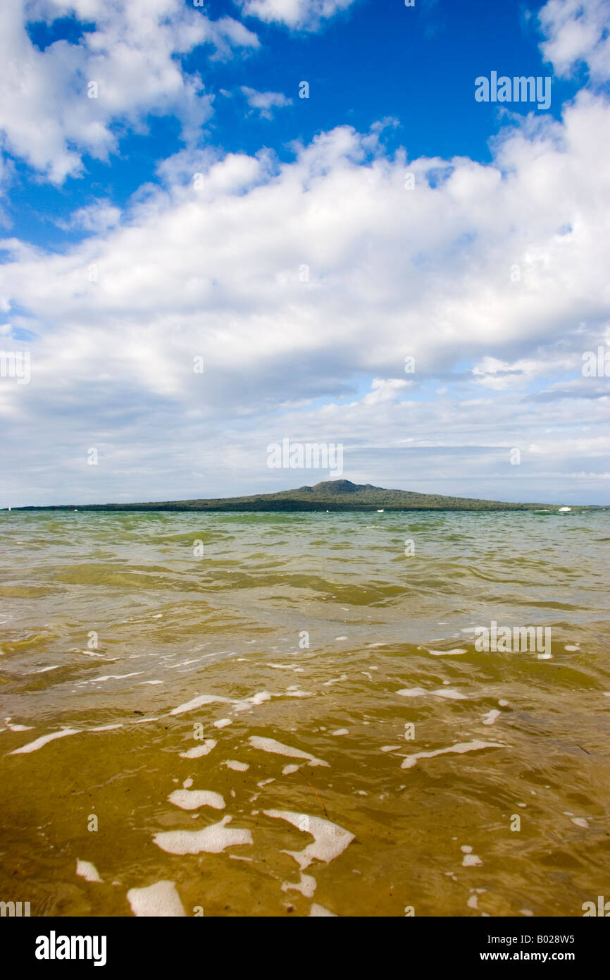 Rangitoto Island view from beach Auckland New Zealand Stock Photo - Alamy