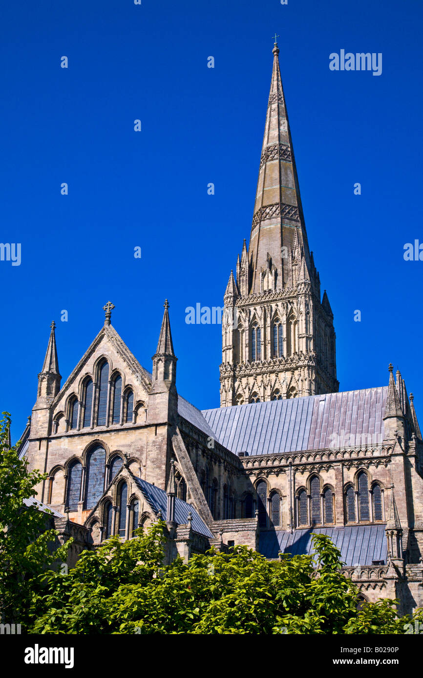 Salisbury medieval buildings hi-res stock photography and images - Alamy