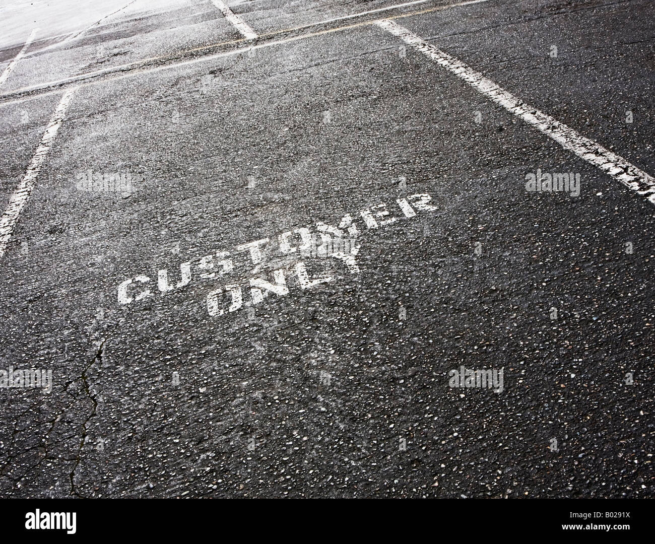 Customer only hi-res stock photography and images - Alamy