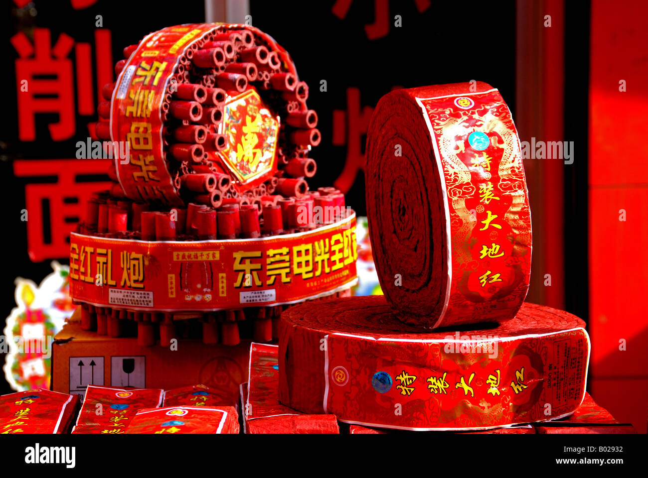 Explosive charge hi-res stock photography and images - Alamy