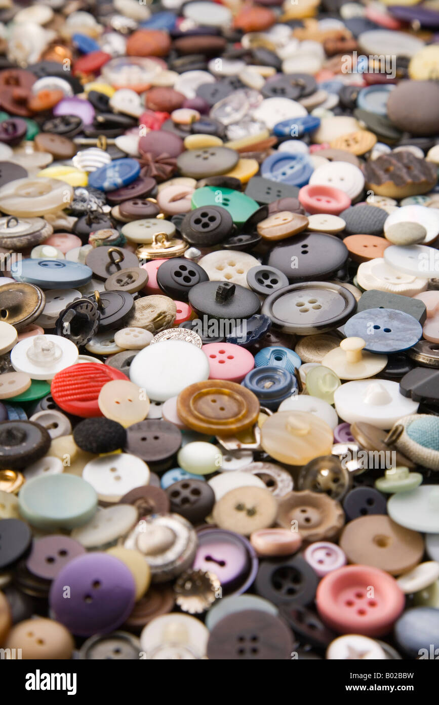 Assorted clothes buttons Stock Photo - Alamy