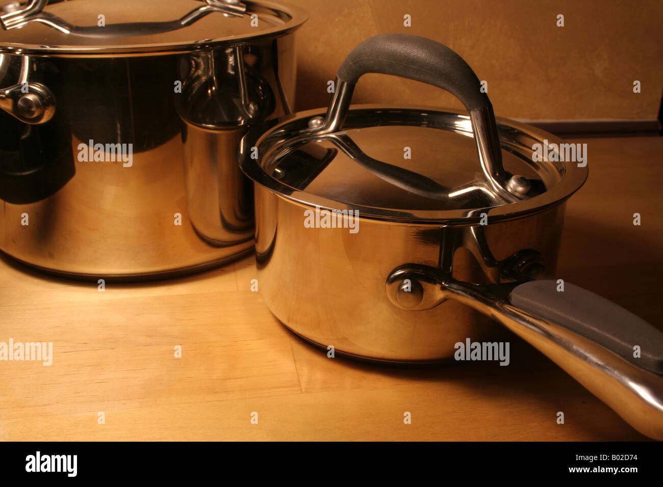 Steam cooking pots hi-res stock photography and images - Alamy