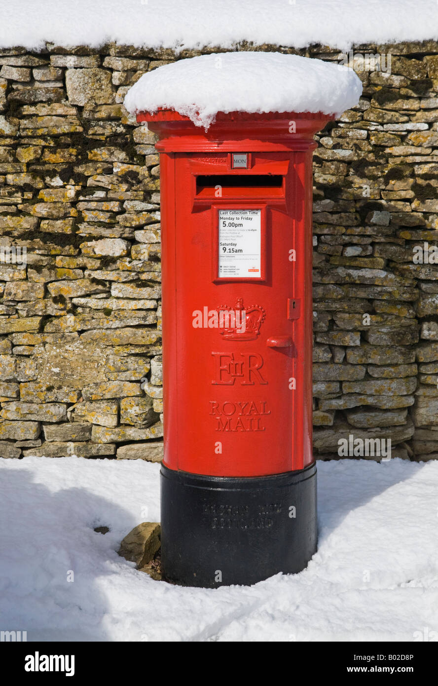 Maiil box hi-res stock photography and images - Alamy