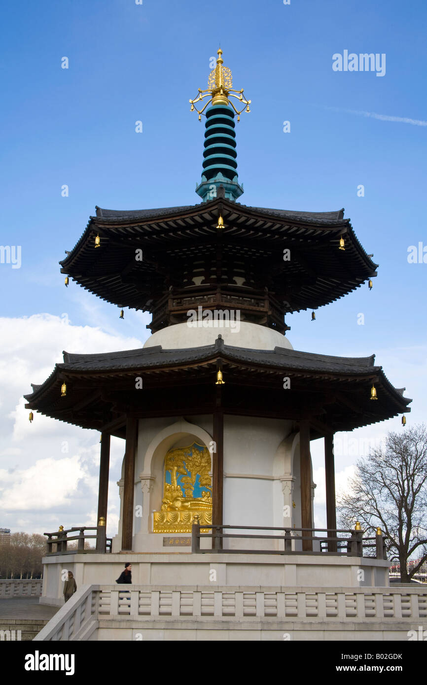 The London Peace Pagoda Battersea Park London England March 2008 Na Mu ...