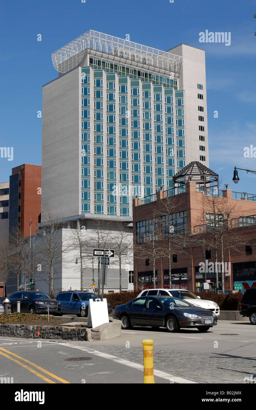 The Chinese Consulate on 12th Avenue in NYC Stock Photo - Alamy