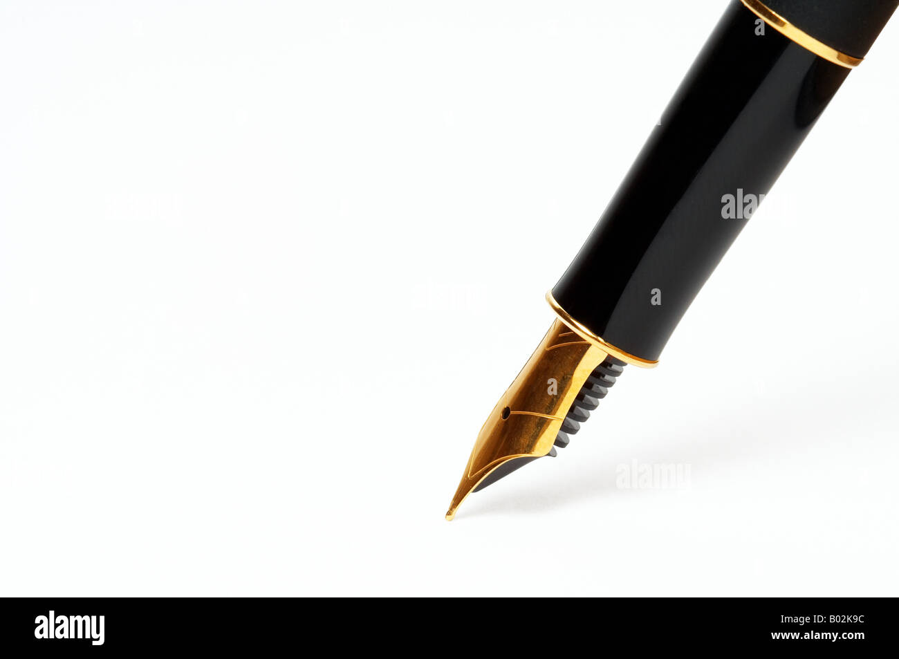 Classical fountain pen hi-res stock photography and images - Alamy