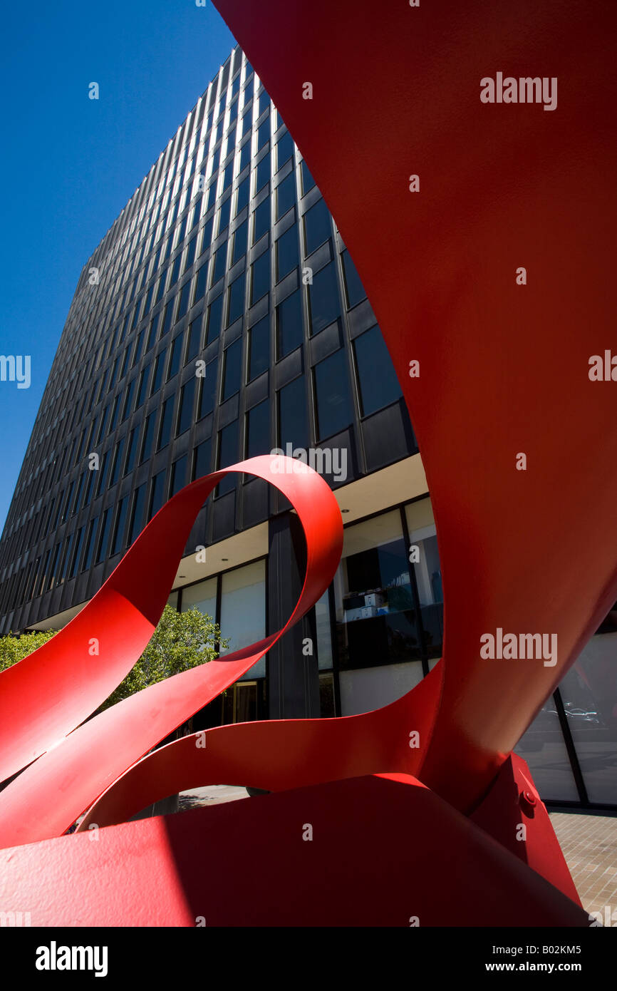 Public sculpture beverly hills hi-res stock photography and images - Alamy