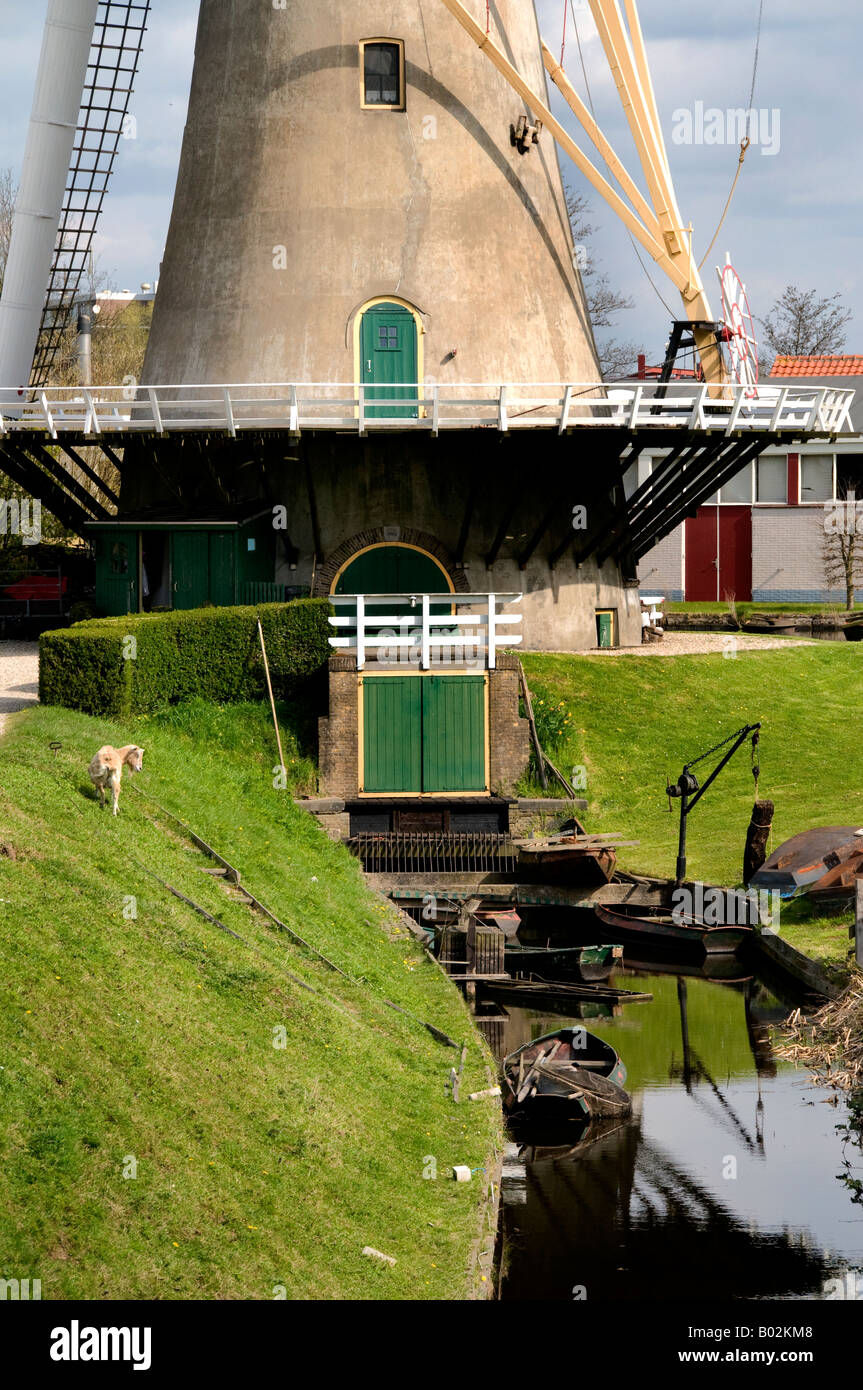 Windmill near schoonhoven Netherlands Holland Stock Photo - Alamy
