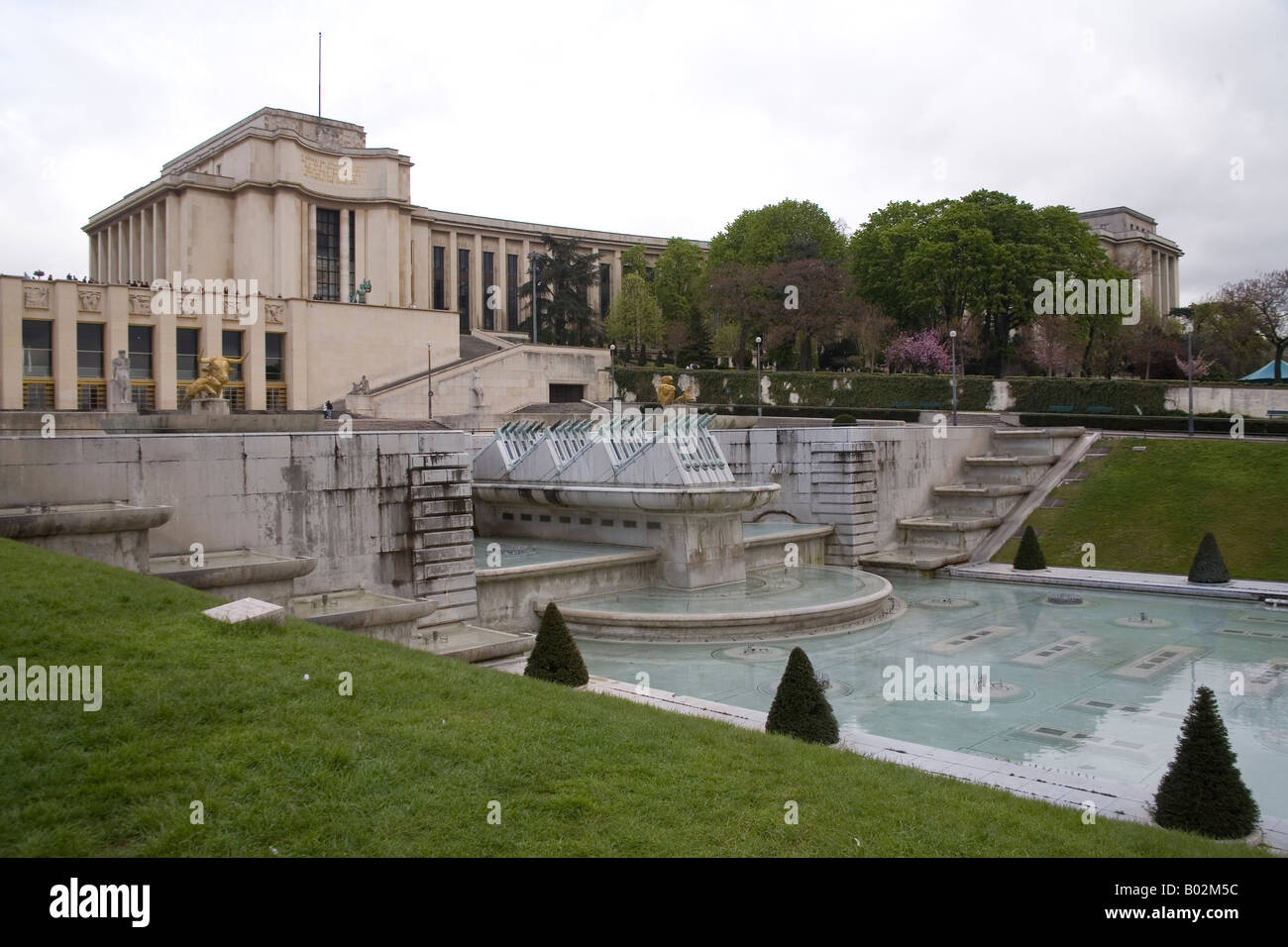 Chaillot Palace, Paris, France Stock Photo - Alamy