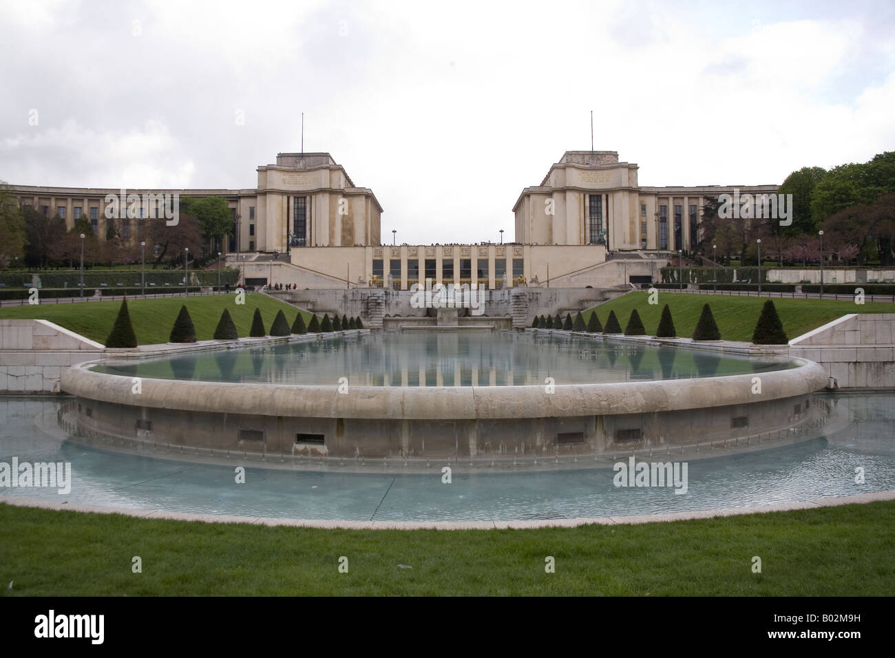 Chaillot Palace, Paris, France Stock Photo - Alamy