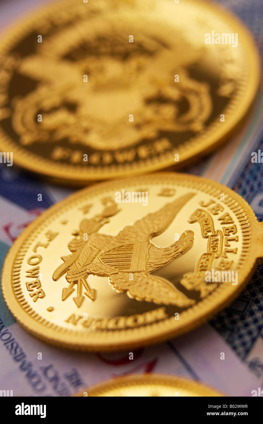 View of few gold coin with focus on foreground Stock Photo - Alamy