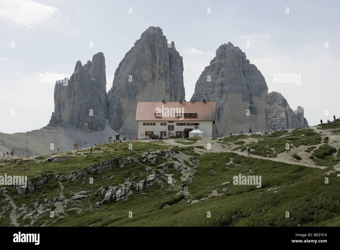 Refuge de locatelli hi-res stock photography and images - Alamy
