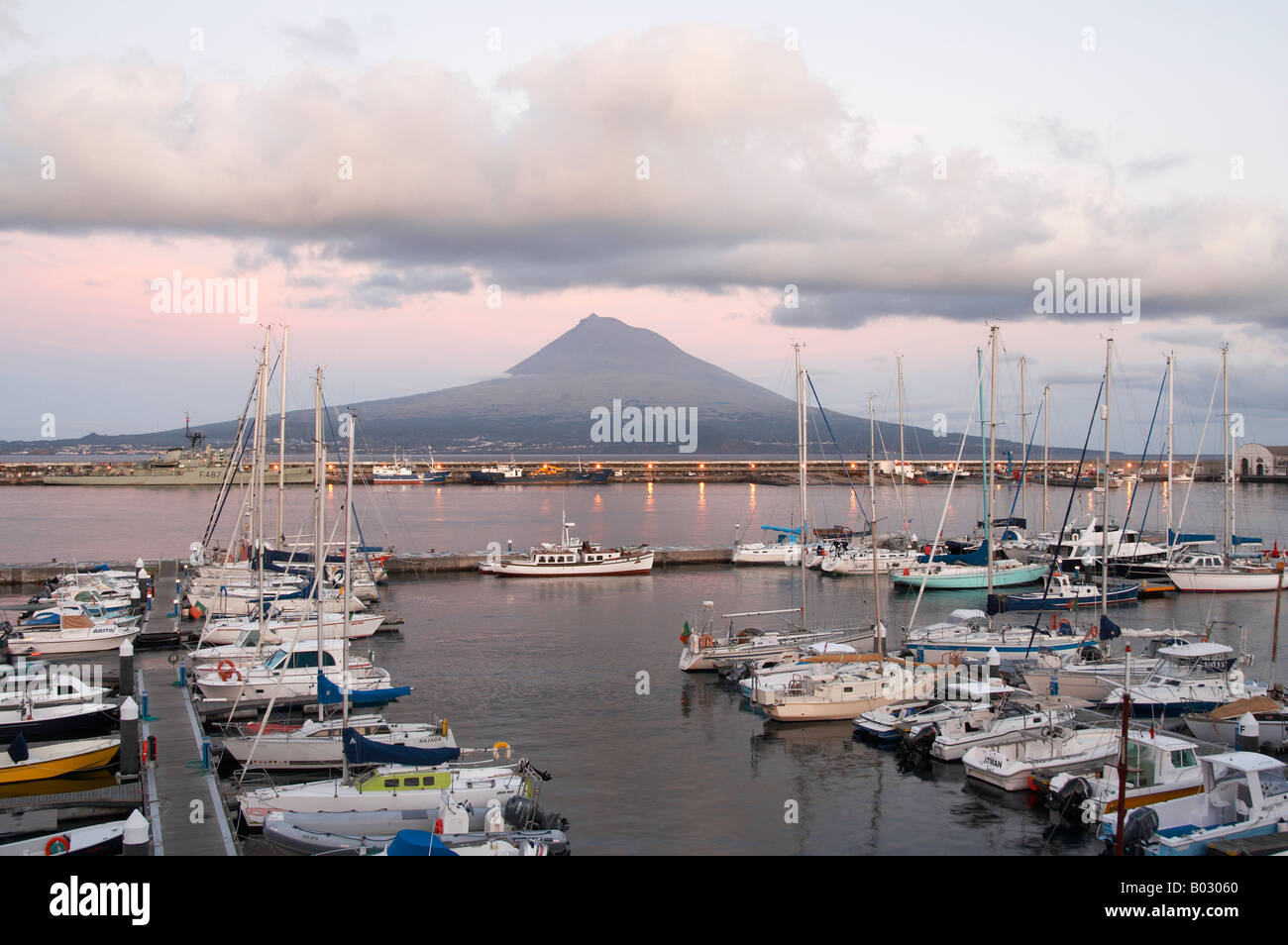Horta azores marina hi-res stock photography and images - Alamy