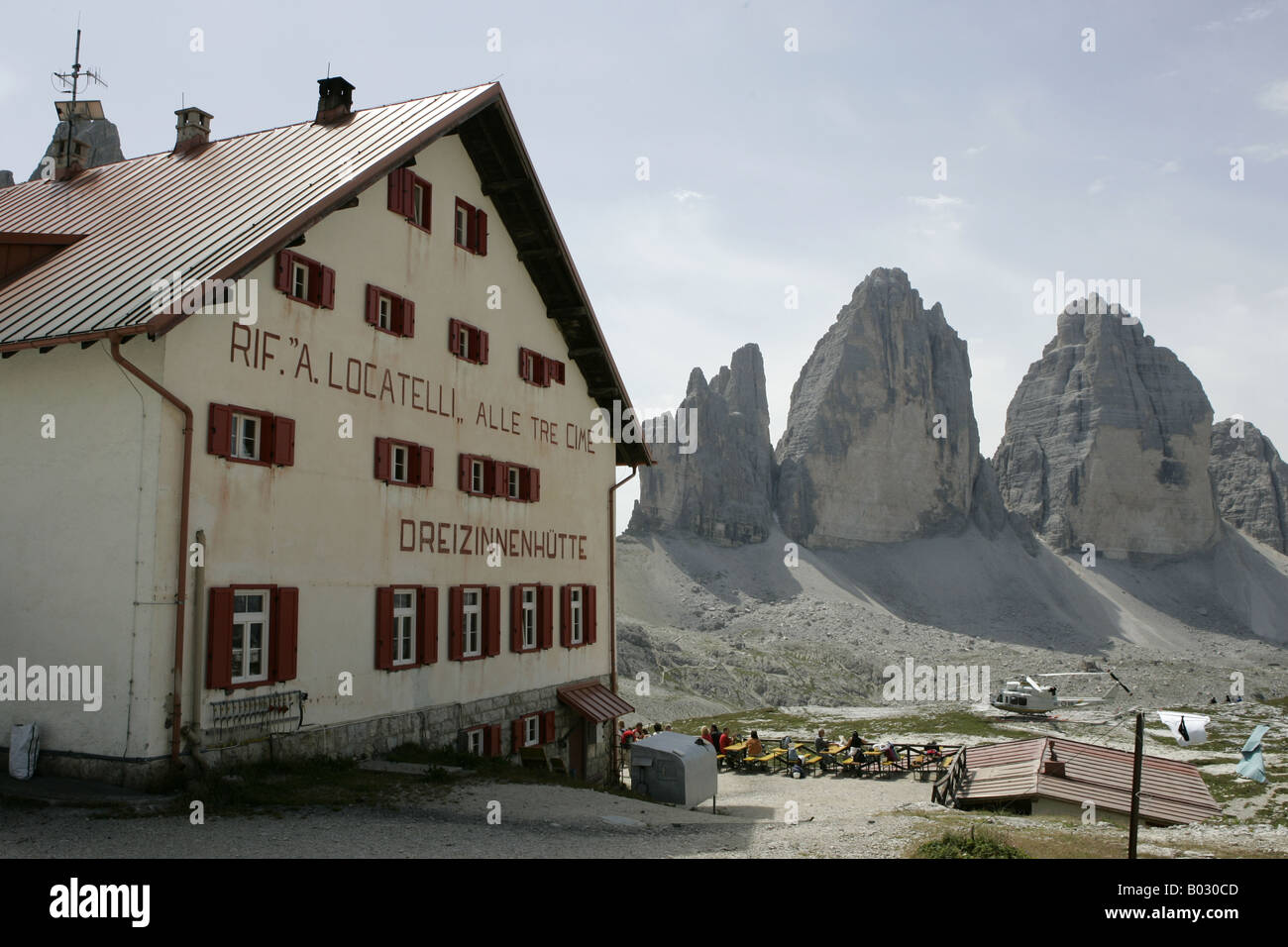 Refuge de locatelli hi-res stock photography and images - Alamy