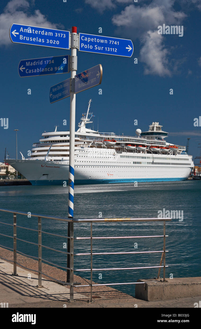 Thomson Destiny Cruise Ship, Las Palmas Stock Photo - Alamy