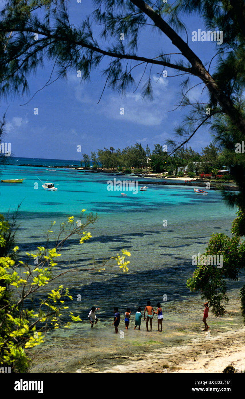 Mauritius locals hi-res stock photography and images - Alamy