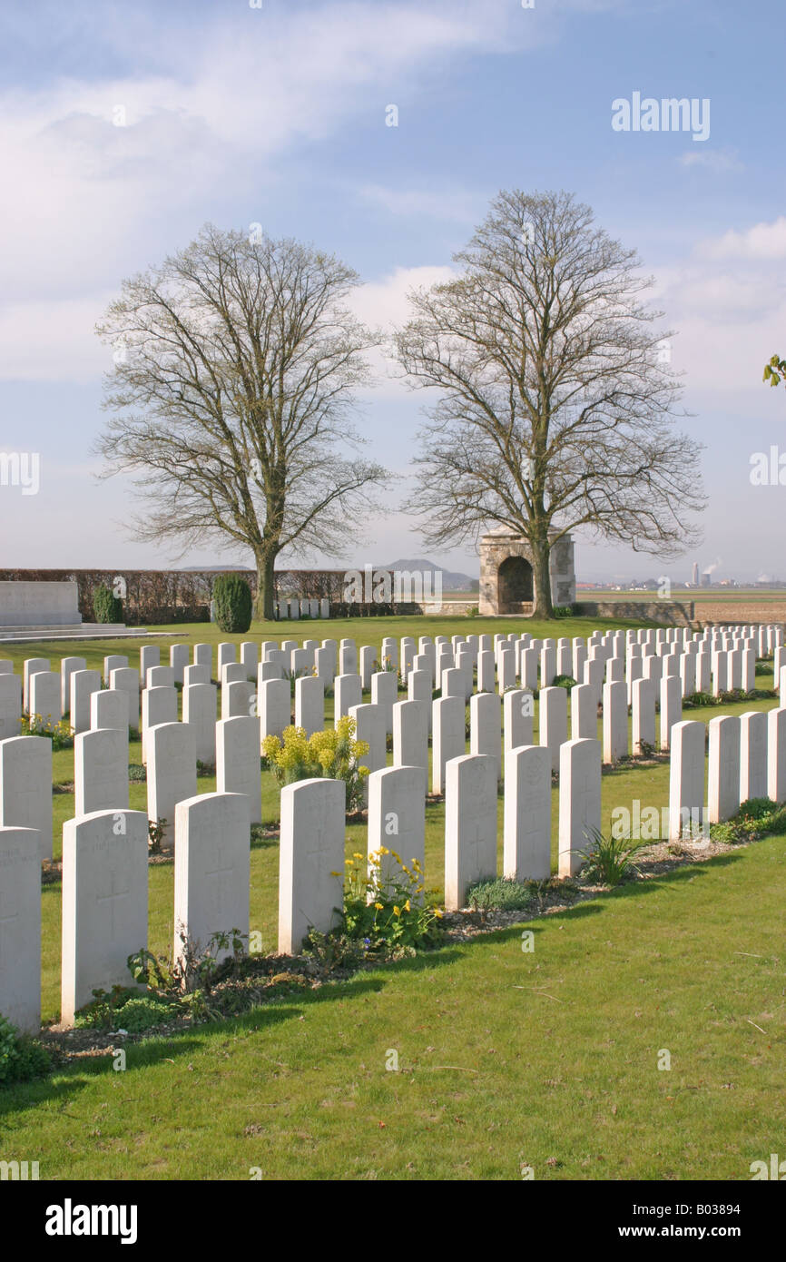 Loos memorial and cemetery hi-res stock photography and images - Alamy