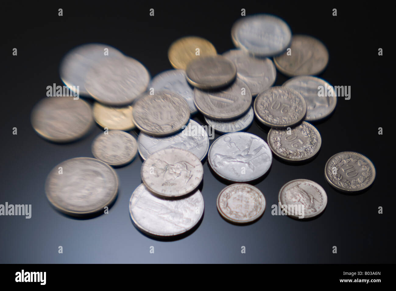 Circulation coins hi-res stock photography and images - Alamy