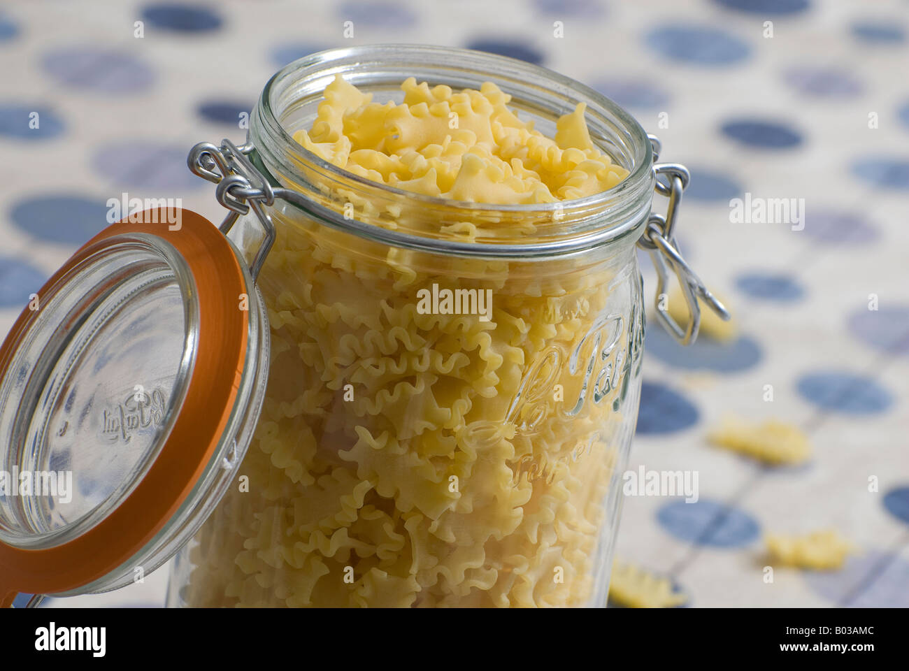 Glass jars jar hi-res stock photography and images - Alamy