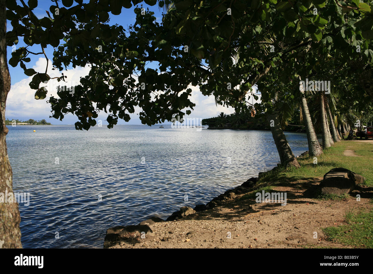 Moorea - Captain Cooks bay Stock Photo - Alamy