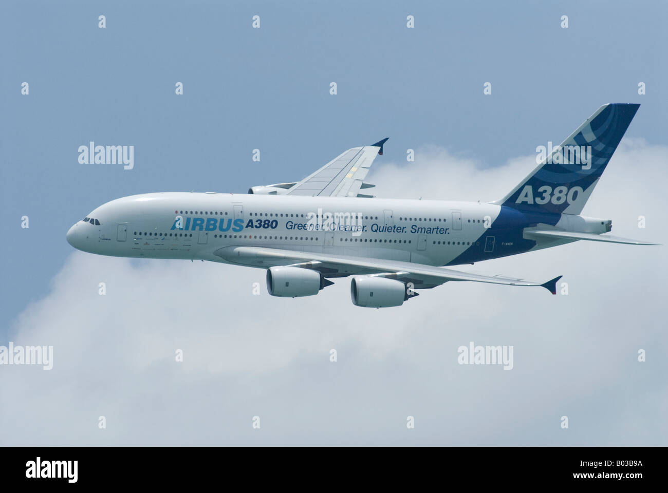 Airbus a380 wing hi-res stock photography and images - Alamy