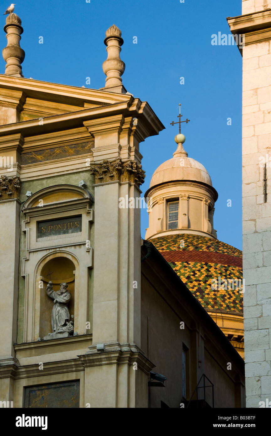 Cathédrale sainte réparate hi-res stock photography and images - Alamy
