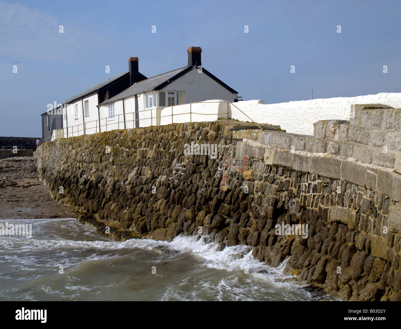 Sea wall construction hi-res stock photography and images - Alamy